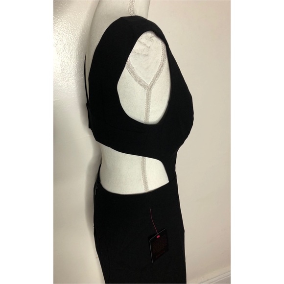 bebe | Dresses | Bebe Victoria Deep V Sideback Cutout Gown | Poshmark